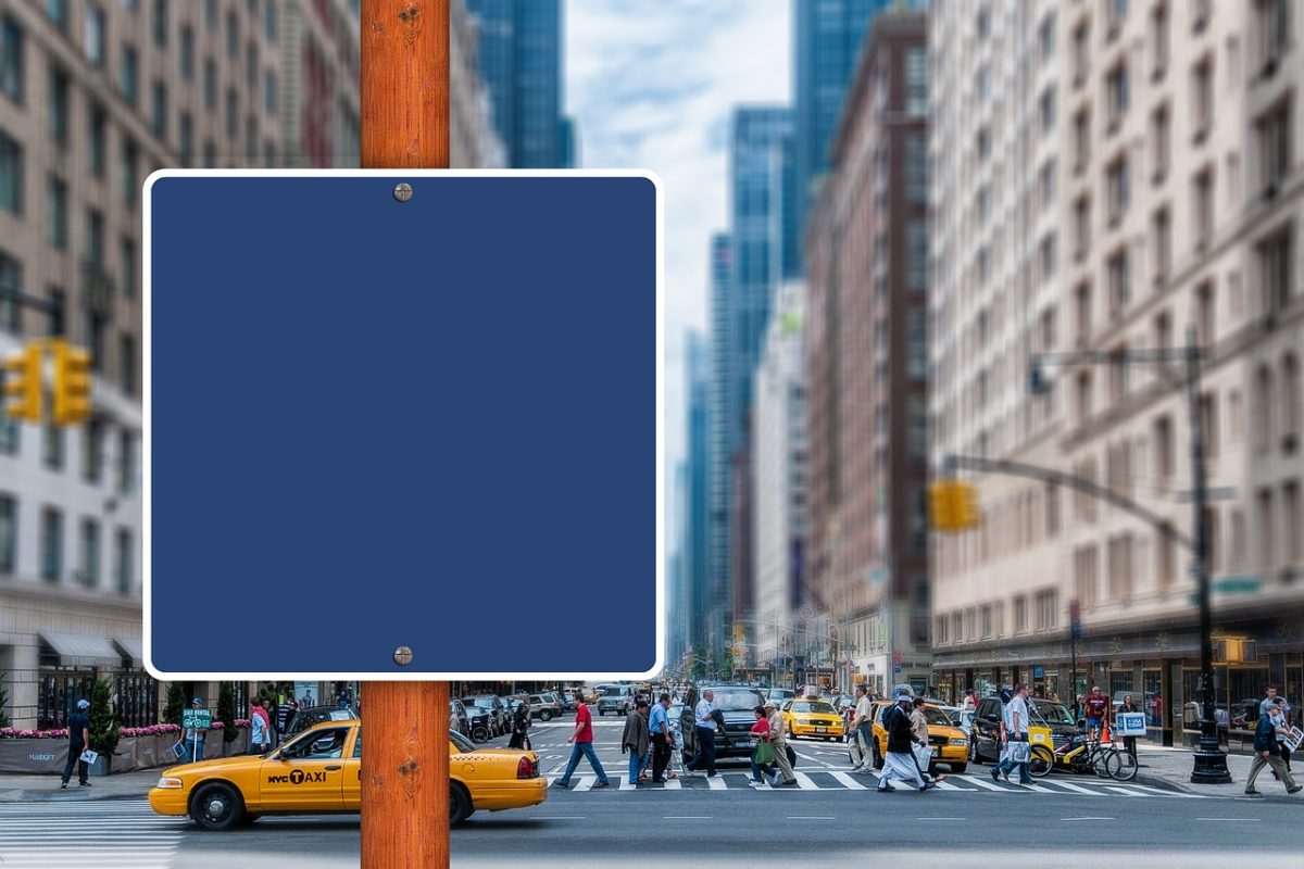 The easy procedure to install signboards - Signage Maker Singapore